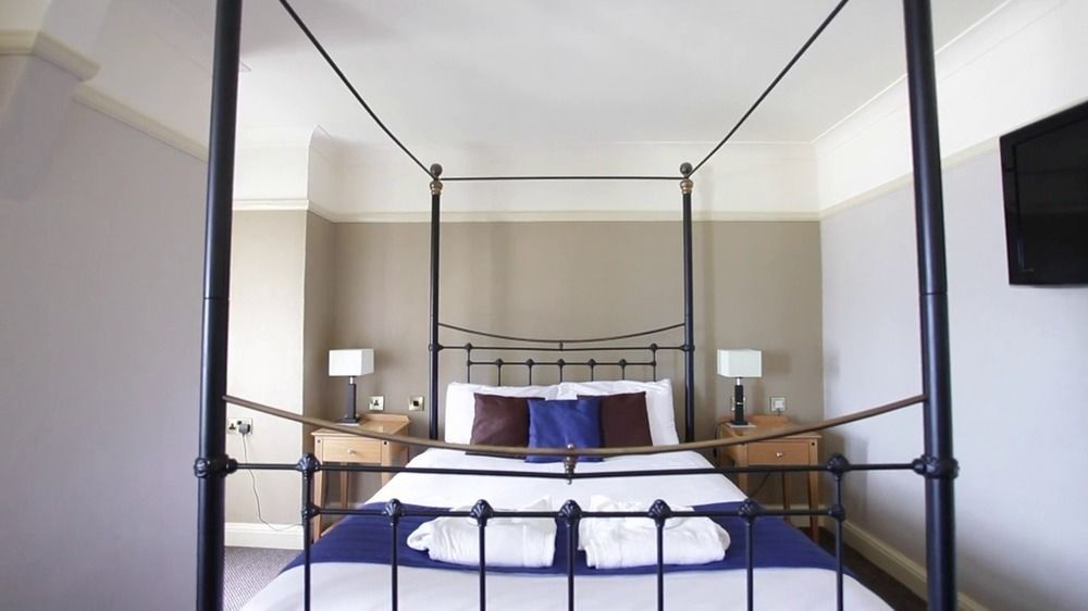 HOTEL VICTORIA | ⋆⋆⋆ | LOWESTOFT, UNITED KINGDOM | SEASON DEALS FROM £136
